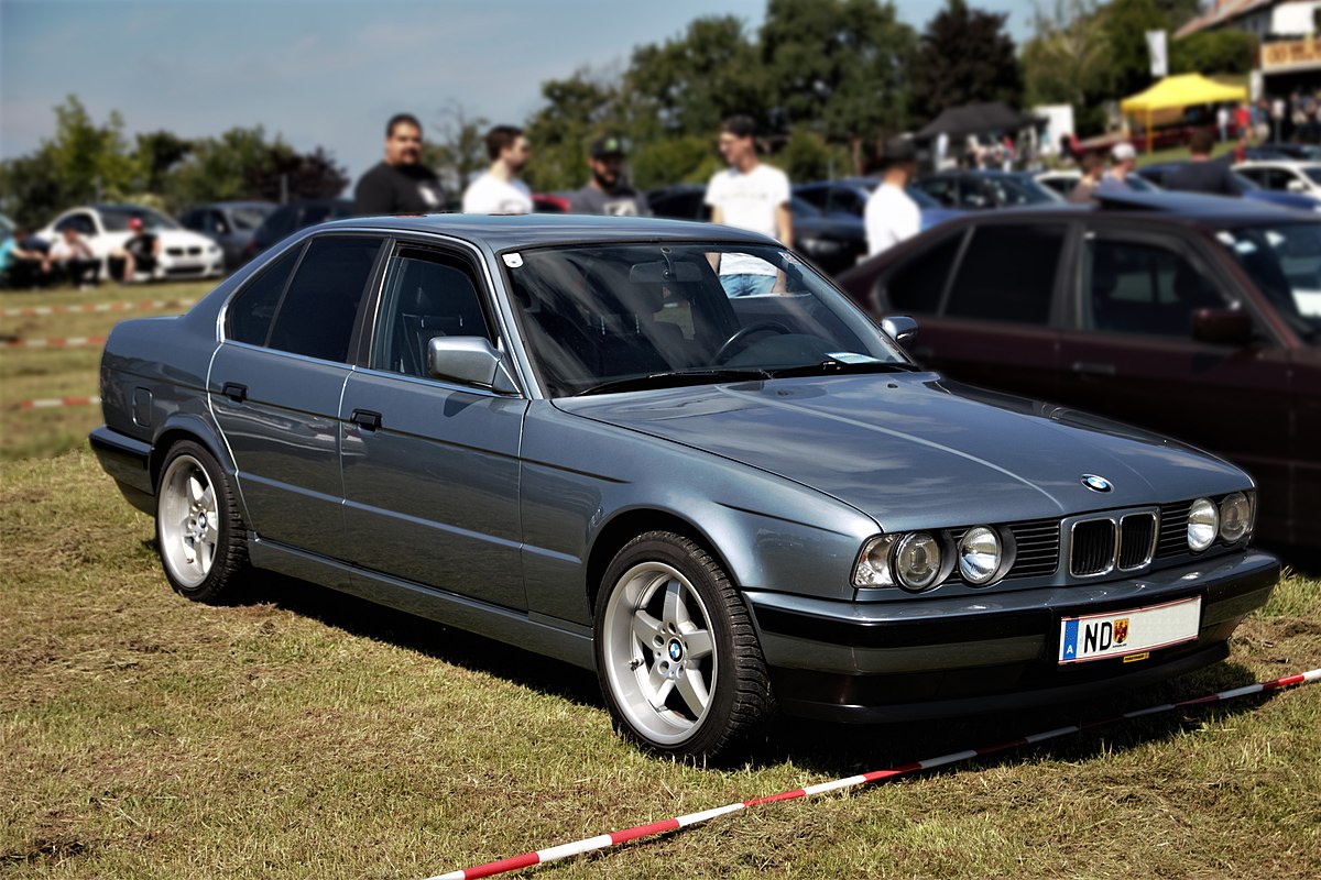 Enduring Appeal of the BMW E34 5-series as a Youngtimer Classic – Youngtimer Cars Europe