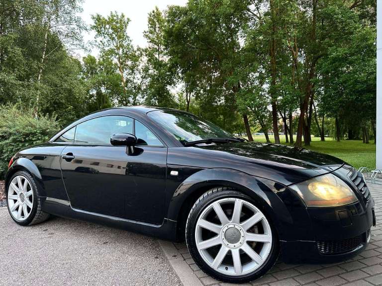 The Original Style Icon: A Look Back at the 1st Generation Audi TT ...