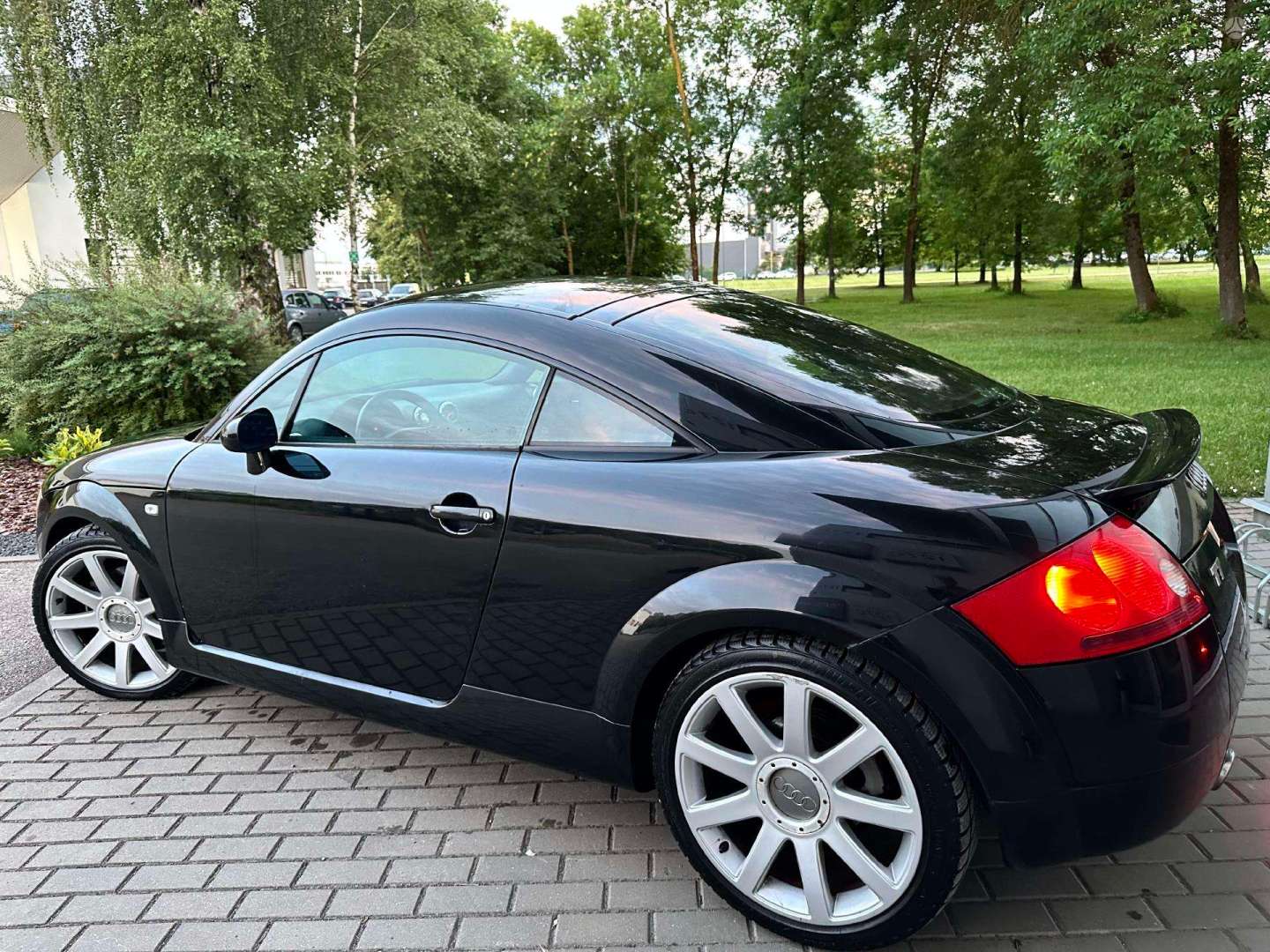 The Original Style Icon: A Look Back at the 1st Generation Audi TT ...